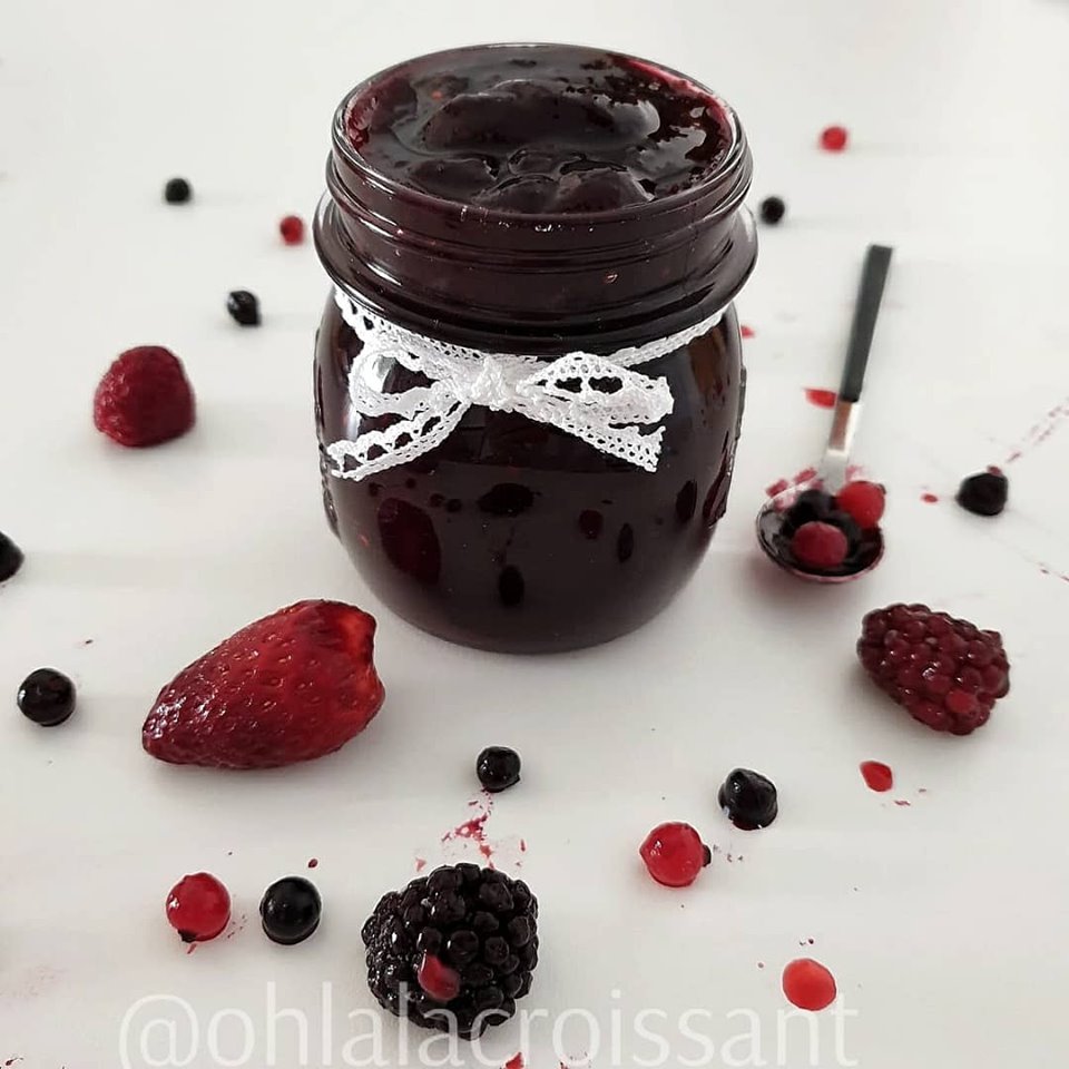 Mermelada de frutos rojos – POSTRES RÚSTICOS